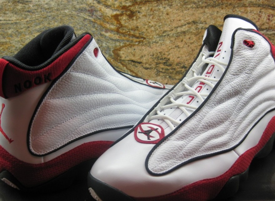 Jordan Pro Strong: Juwan Howard PE - Air Jordans, Release Dates & More ...