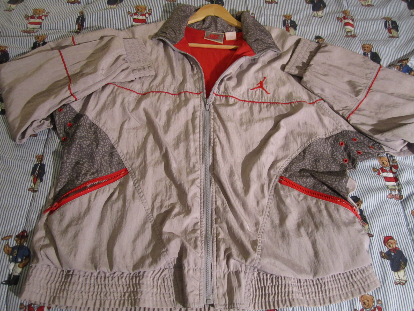 Vintage Gear: Air Jordan III White/Cement Windbreaker - Air Jordans ...