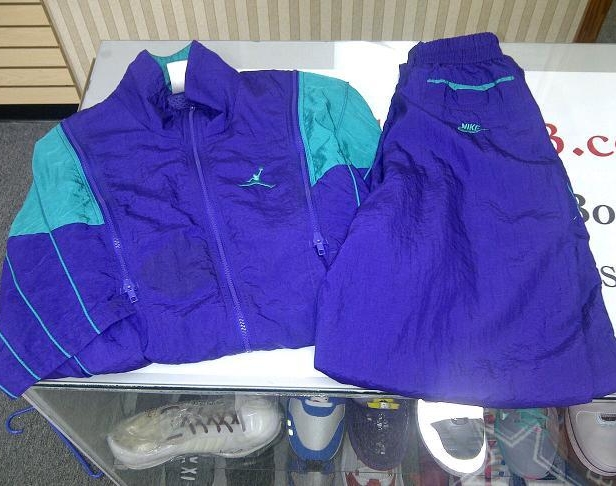 Vintage Gear: Air Jordan V "Grape" OG Tracksuit - Air Jordans, Release ...