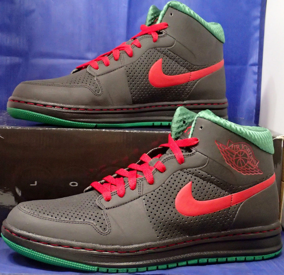 The Daily Jordan: Air Jordan Alpha 1 Ray Allen "Christmas" - 2009 - Air ...