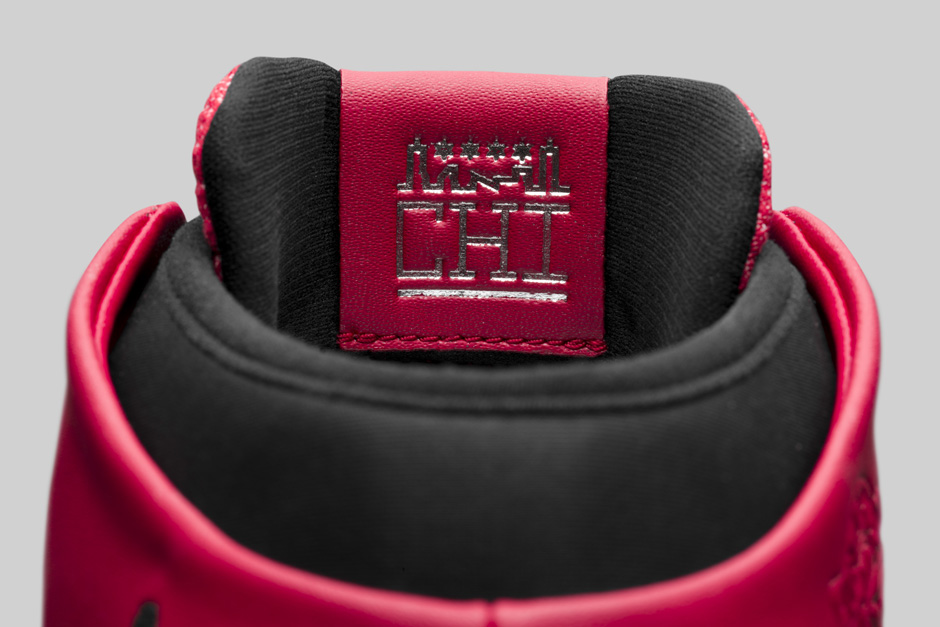 Air Jordan 31 "Chicago" Official Photos - Air Jordans, Release Dates ...
